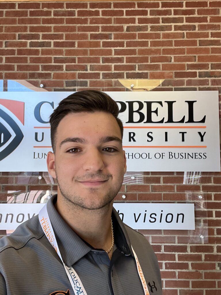Meet the Campbell Business Peer Mentors - Business - Campbell University