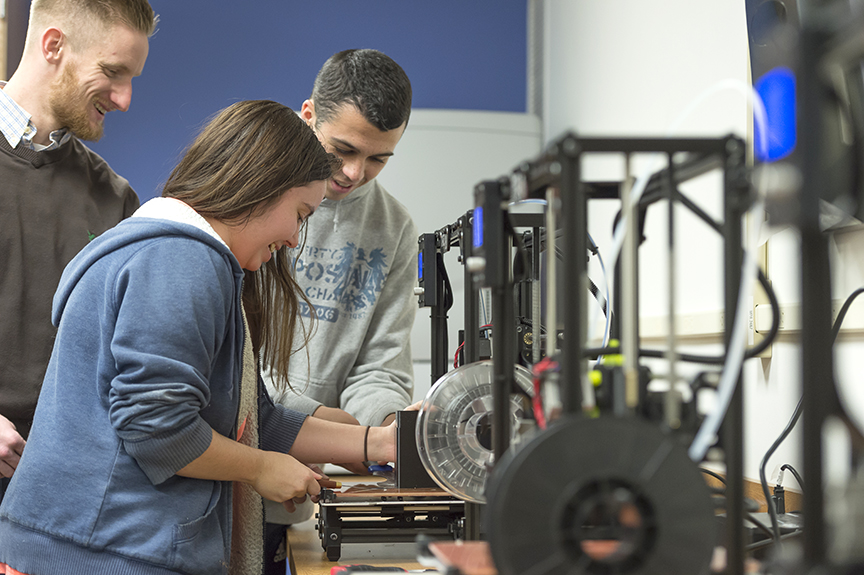 Tech Fair will introduce new teaching, learning tools for students ...