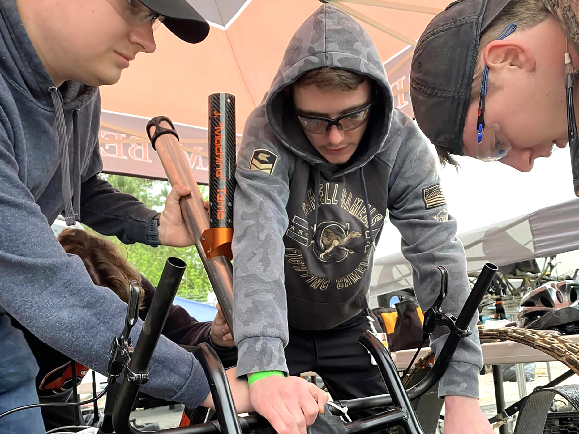 NASA rover team finishes third in nation, earns Pit Crew Award - News ...