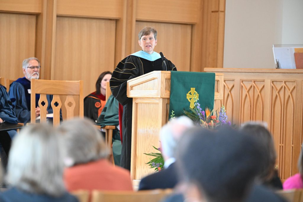 Divinity School celebrates calling of new students - News | Campbell ...