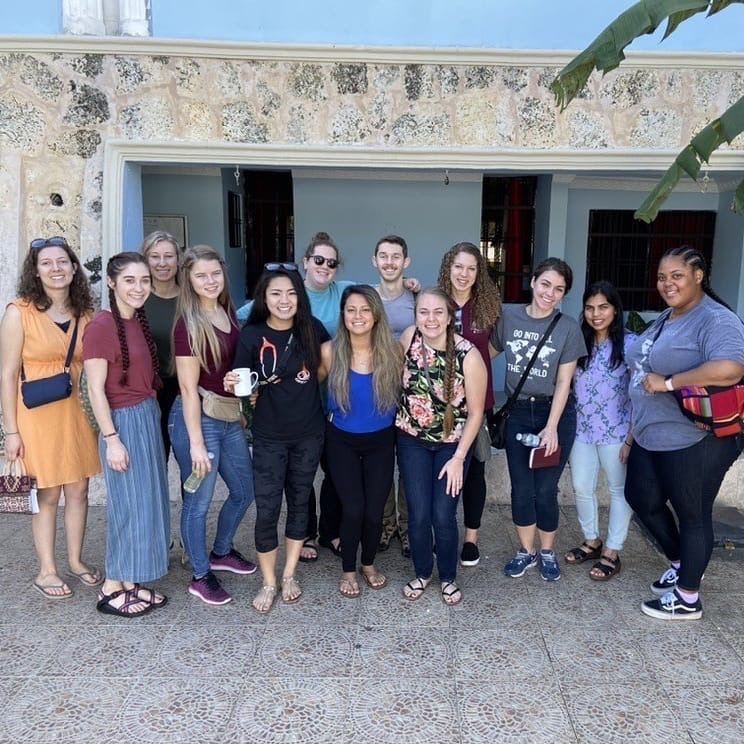 Pharmacy student Emily Woodfield helps serve 775 people on mission trip ...