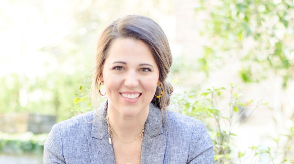 Pharmacy alumna Heather Rhodes (‘13) empowers women to better ...